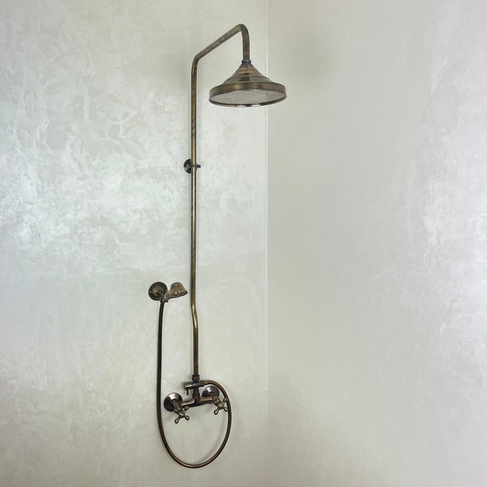 Victorian Shower Set With Handheld and Showerhead, 8” Round Rainfall ...